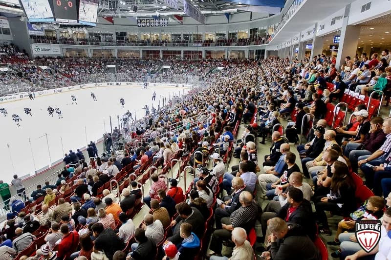 «Трактор» в первом контрольном матче выиграл у «Металлурга» | tractor ...