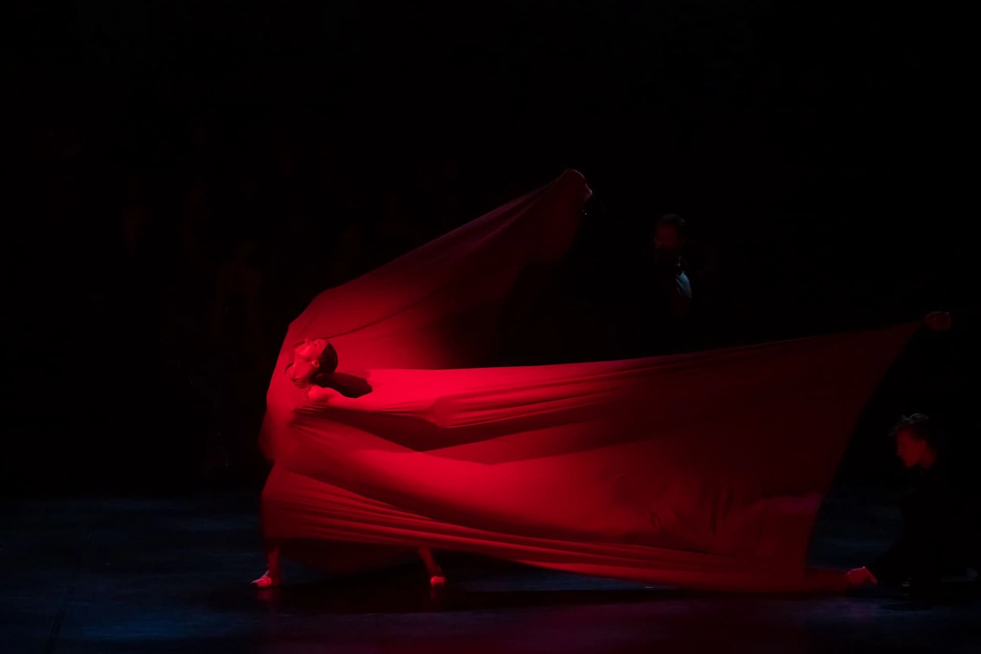 Ballet "Red Giselle" at the Alexandrinsky Theatre: Immersion into the ...
